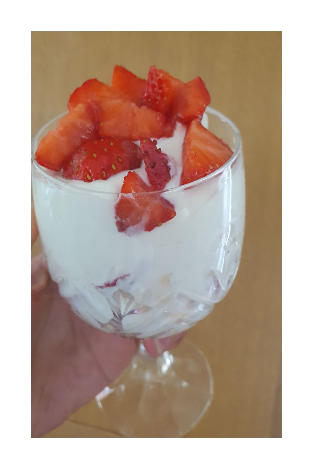 Easy Light Eton Mess - cooking mummy